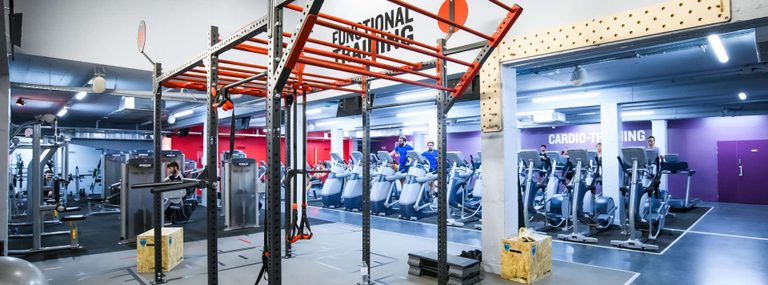 Find a gym no matter where you are - TrainAway : The gym day pass app